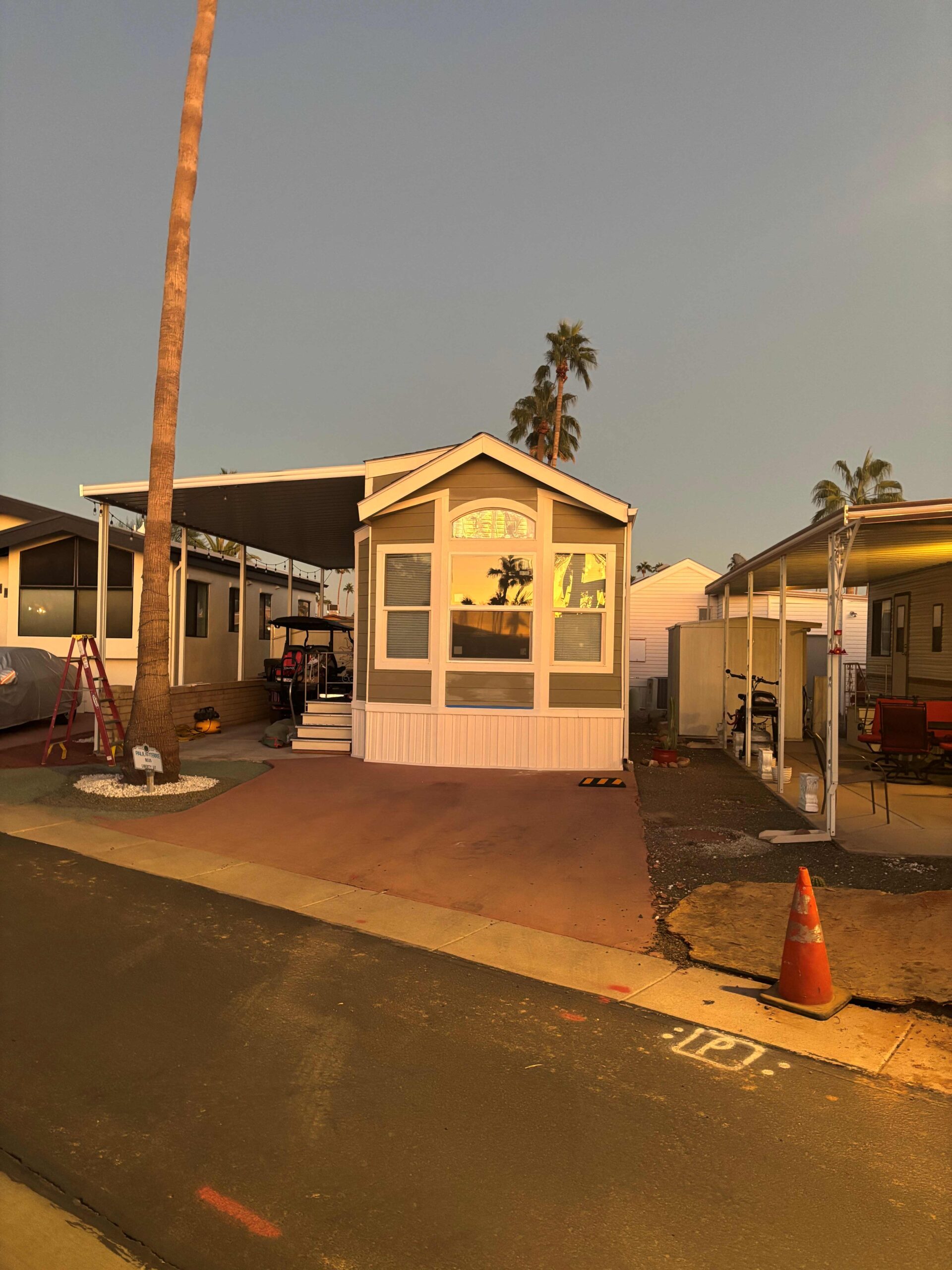 2017 Cavco Park Model For Sale (PENDING SALE) - Venture Out At Mesa